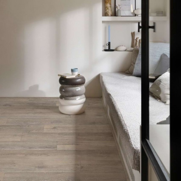 Buy Luxury Vinyl Tile Moduleo Roots Blue EIR Nashville Oak 88279BE